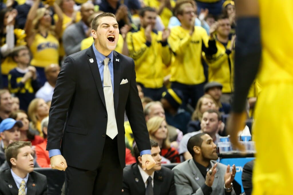 Photo Gallery: Bench Mob | UM Hoops.com