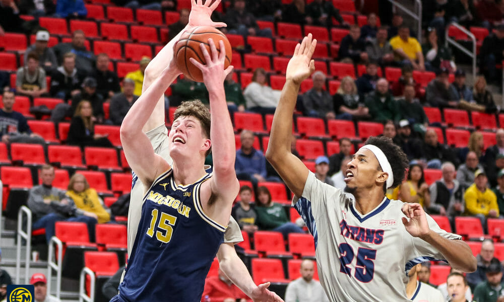 Zavier Simpson, Jon Teske making an impact on defense | UM Hoops.com
