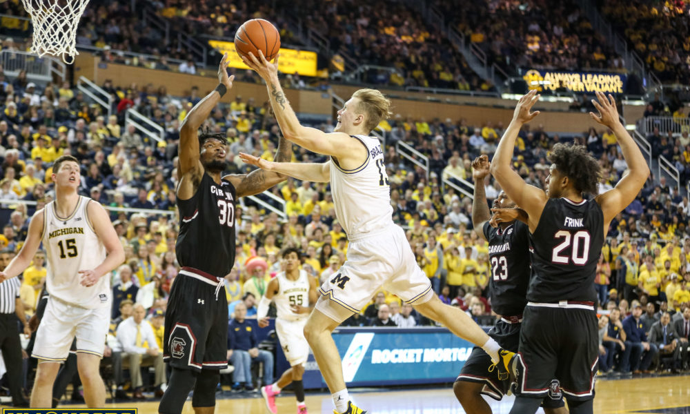 An in-depth look at how Ignas Brazdeikis scores | UM Hoops.com