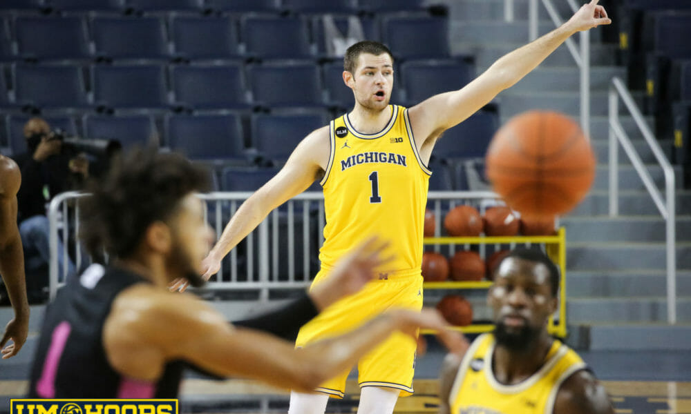 A closer look at Hunter Dickinson's early-season dominance and what it ...