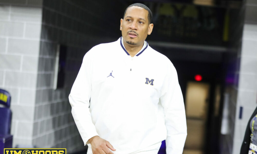 Video: Howard Eisley, Hunter Dickinson preview Indiana | UM Hoops.com
