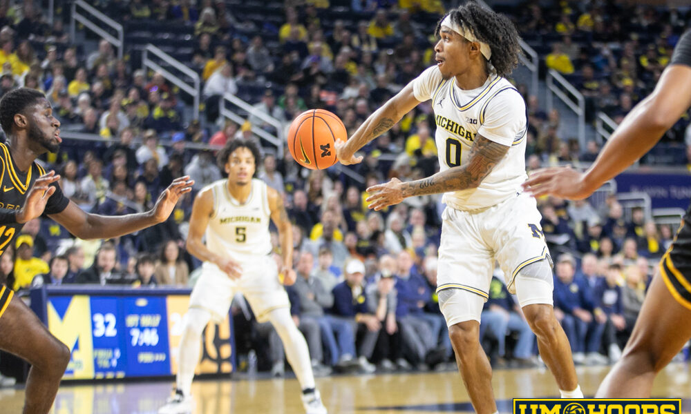 Photo Gallery: Long Beach State 94, Michigan 86 | UM Hoops.com