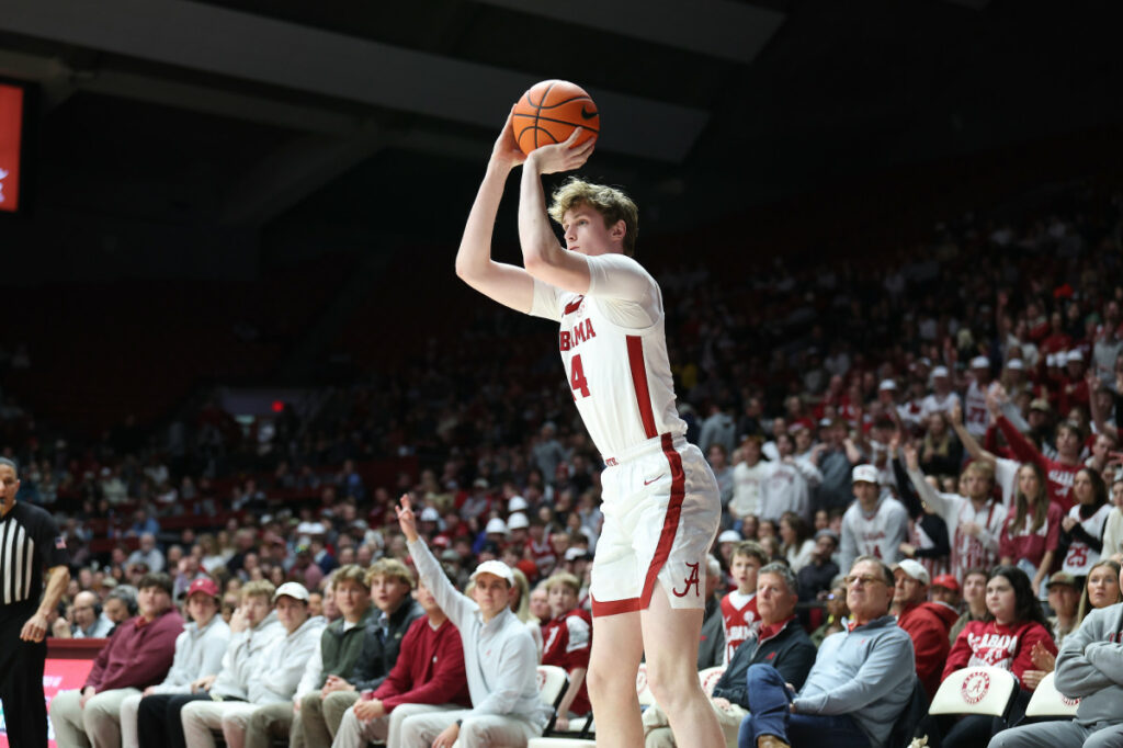 'We shoot probably too many threes': How many more threes can Michigan ...