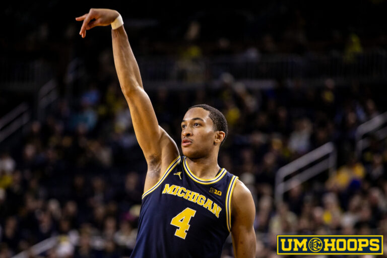 'That was not the play': Nimari Burnett's deep buzzer-beater lifts ...