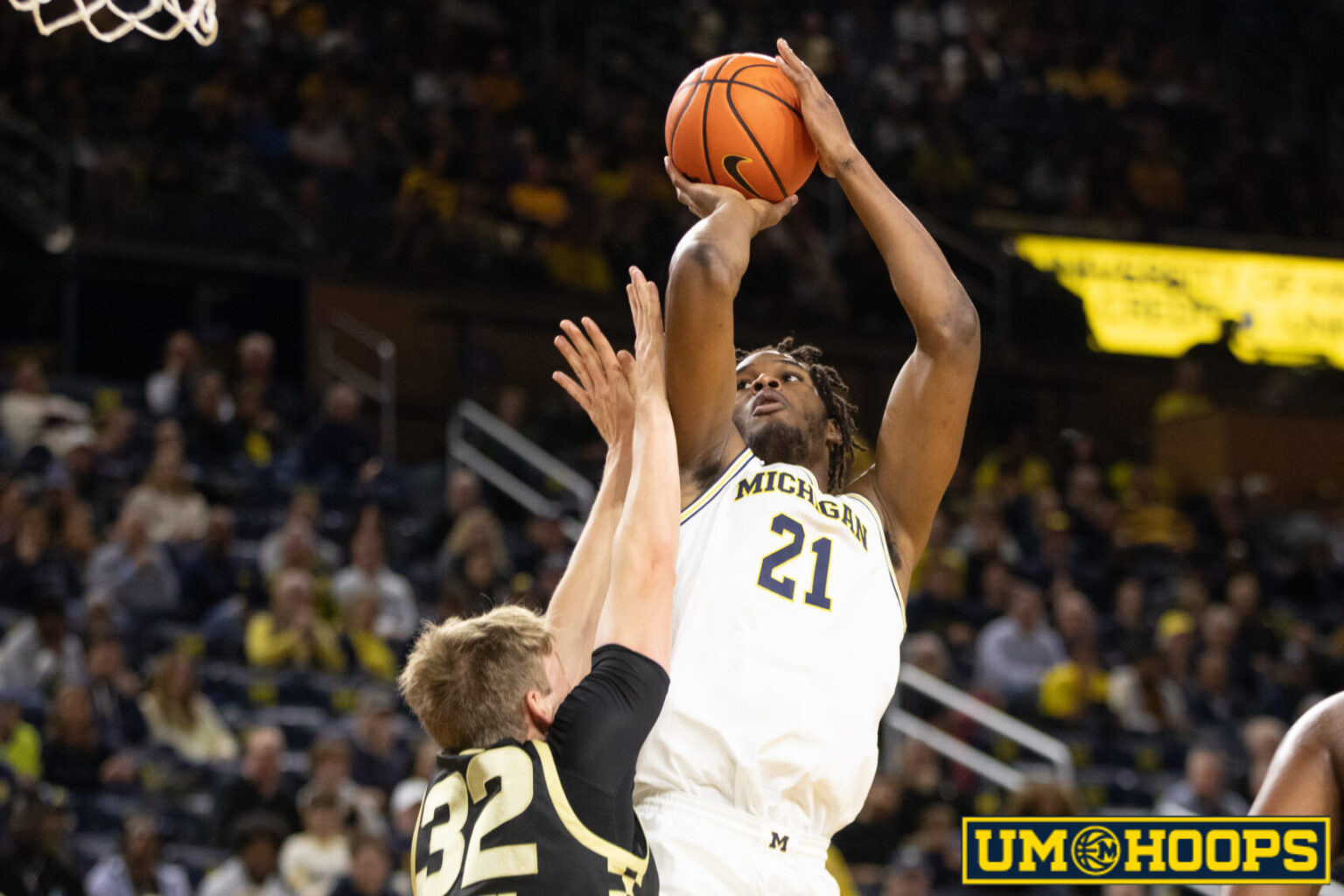 Morez Johnson Jr. efficient in Michigan win over Oakland | UM Hoops.com