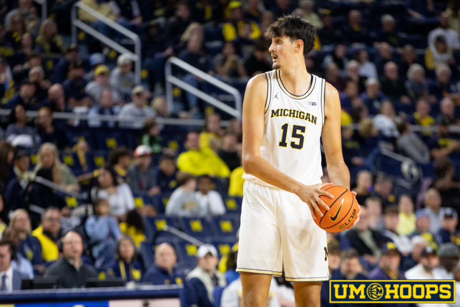 2025-26 Player Power Rankings: Aday Mara | UM Hoops.com